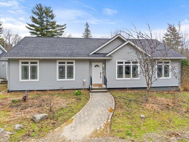 house with 4 bedroom, Holden ME ES104479266