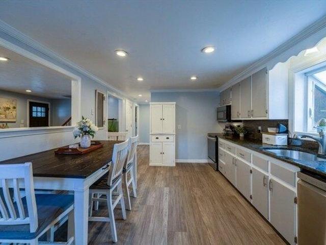 house with 4 bedroom, Holland MA DLS102370985