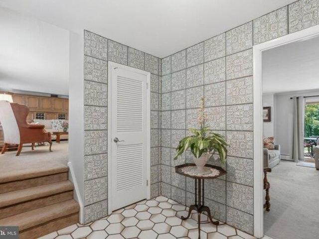 house with 4 bedroom, Holland PA ES104906127