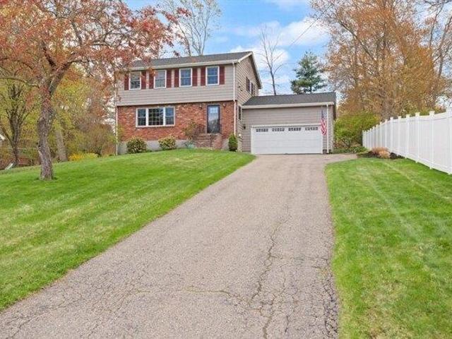 house with 4 bedroom, Holliston MA DLS102443248