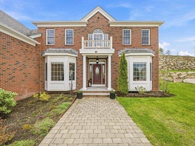 house with 4 bedroom, Holliston MA DLS102475841