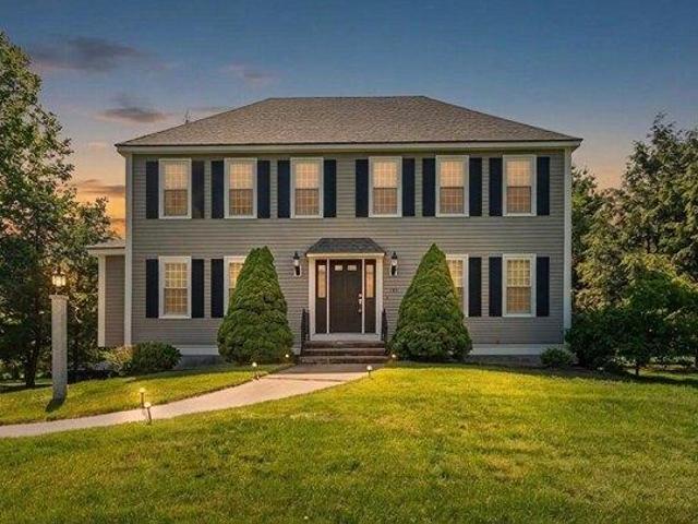 house with 4 bedroom, Holliston MA DLS102823262