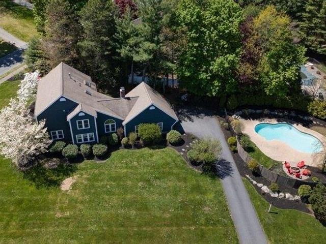 house with 4 bedroom, Holliston MA DS102444060