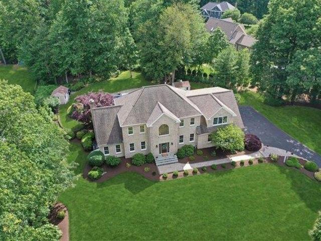 house with 4 bedroom, Holliston MA DS103885124