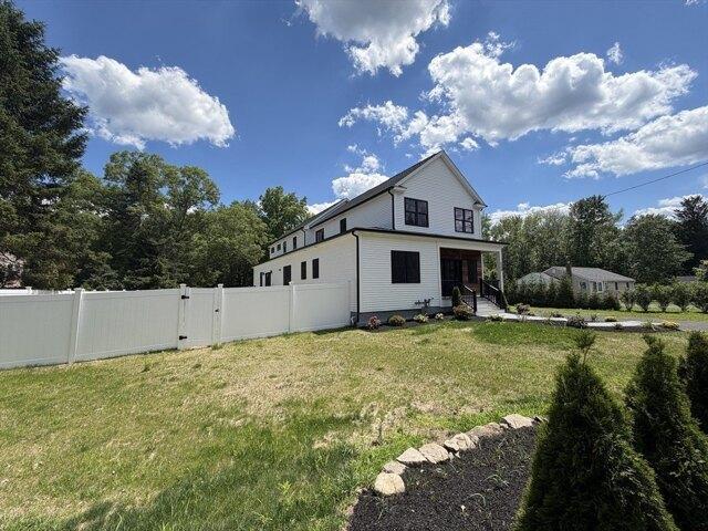 house with 4 bedroom, Holliston MA DS104446213