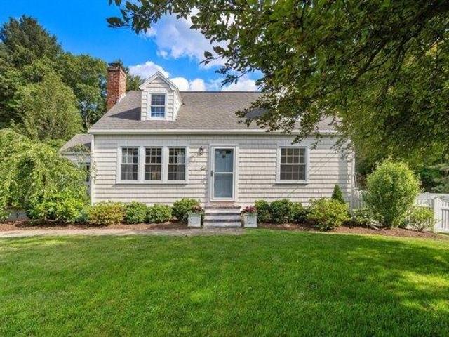 house with 4 bedroom, Holliston MA DS104477858