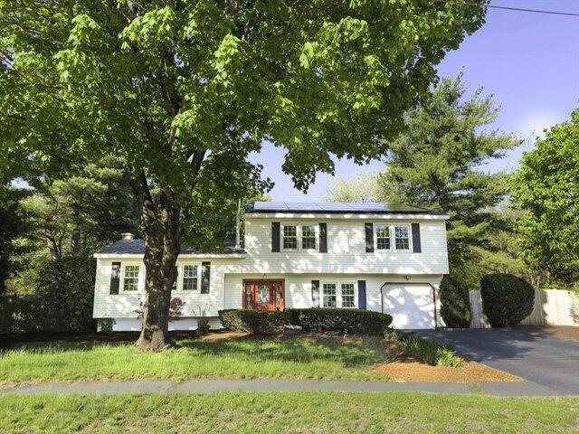house with 4 bedroom, Holliston MA ES103432216