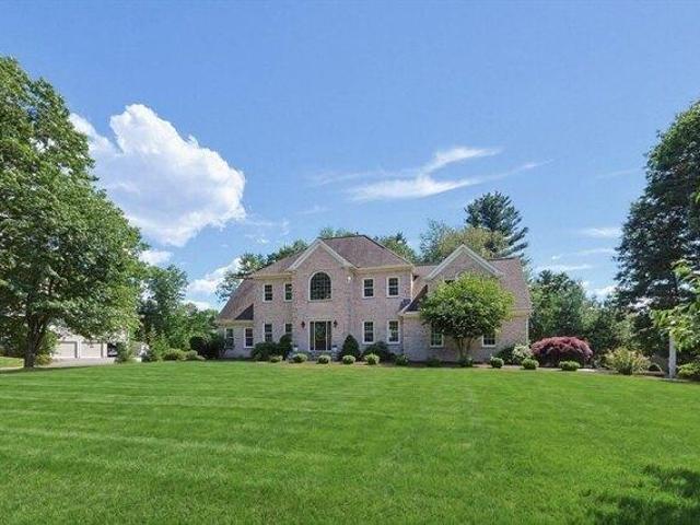 house with 4 bedroom, Holliston MA ES103885124