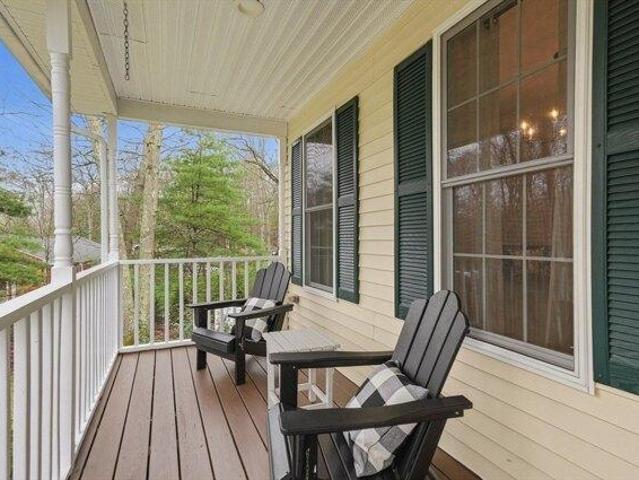 house with 4 bedroom, Holliston MA ES103017204