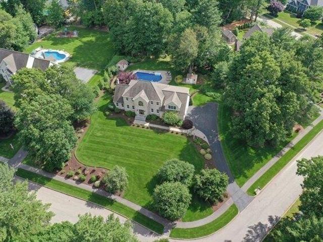 house with 4 bedroom, Holliston MA ES104832493
