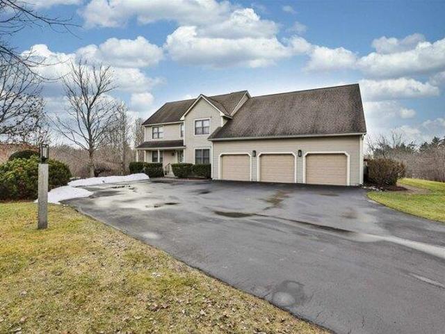house with 4 bedroom, Hollis NH DS102668682