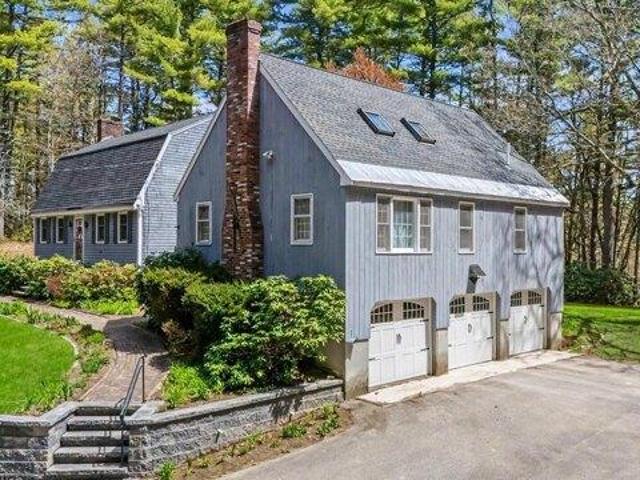 house with 4 bedroom, Hollis NH DS102120595