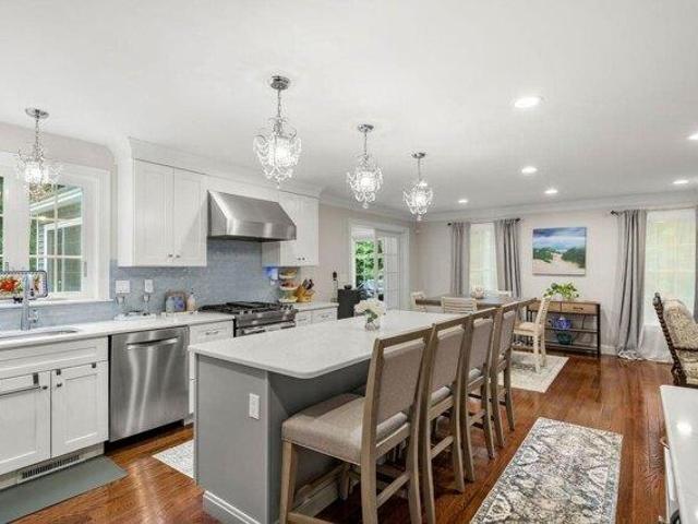 house with 4 bedroom, Hollis NH DS104297112