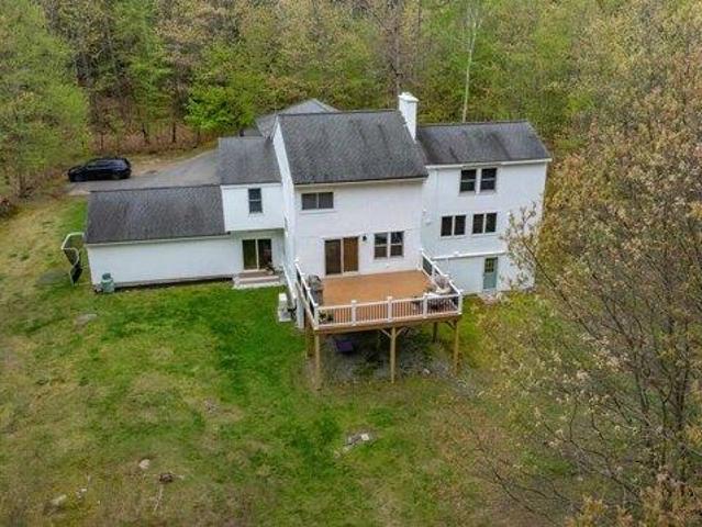 house with 4 bedroom, Hollis NH ES104299404