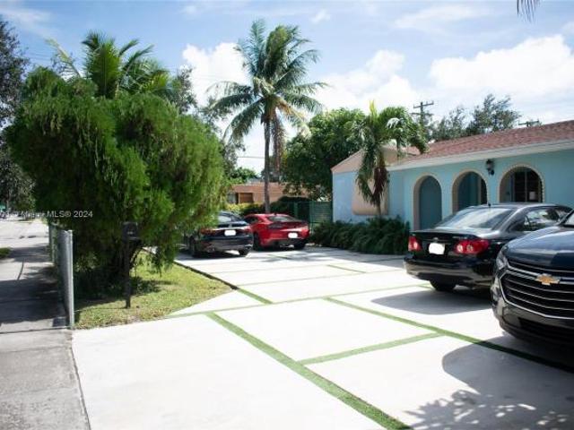 house with 4 bedroom, Hollywood FL DS85106371