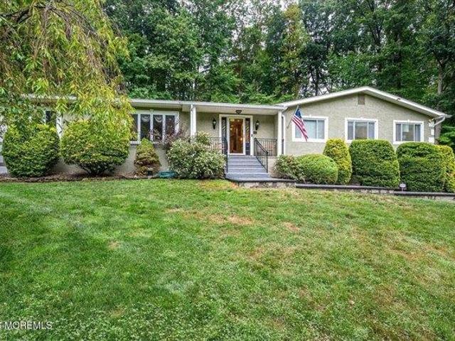 house with 4 bedroom, Holmdel NJ DLS102282248