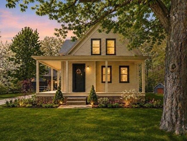 house with 4 bedroom, Hopedale MA DLS102959732