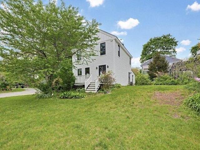 house with 4 bedroom, Hopedale MA DS102560115