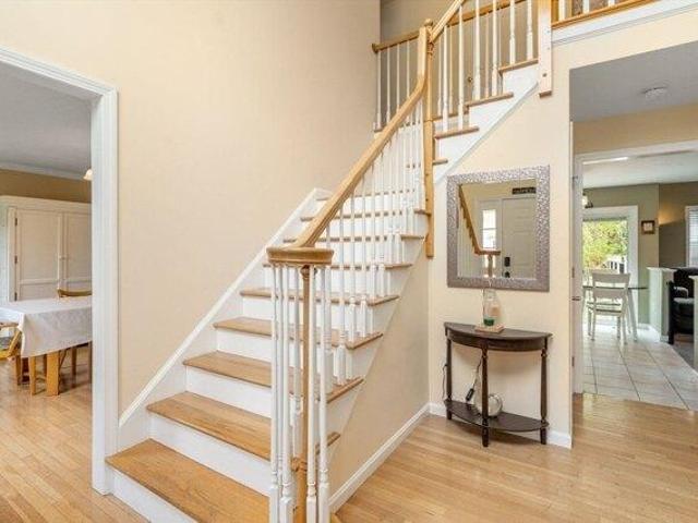 house with 4 bedroom, Hopedale MA ES103665510