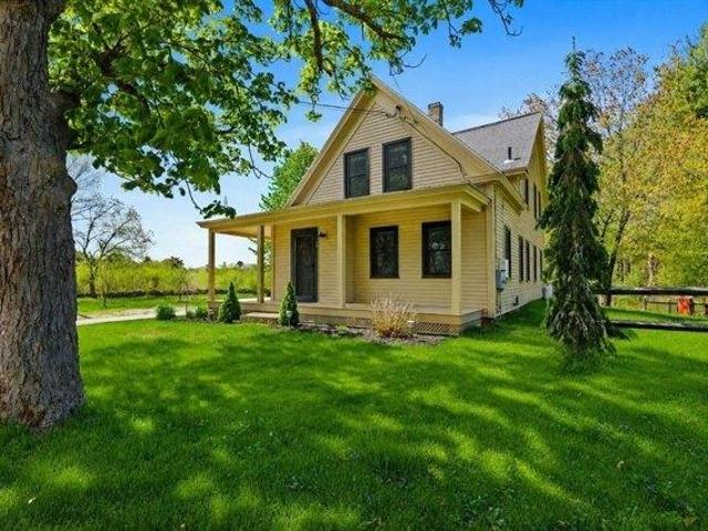 house with 4 bedroom, Hopedale MA ES104232393