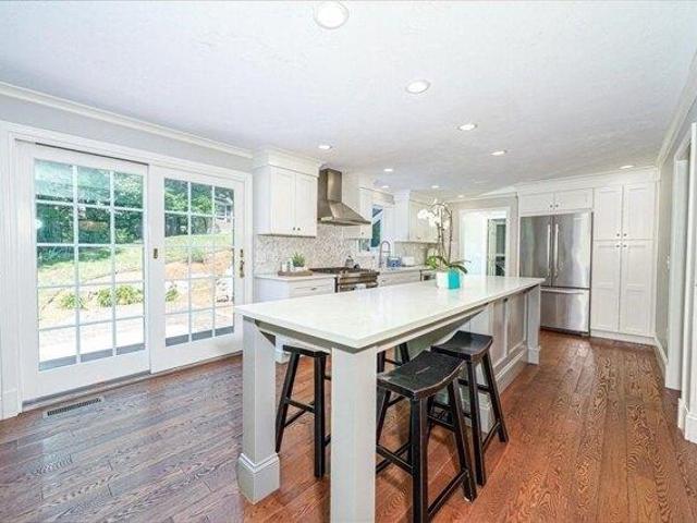 house with 4 bedroom, Hopedale MA ES104835664