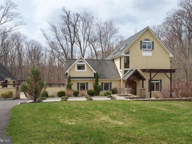 house with 4 bedroom, Hopewell NJ DLS102528815