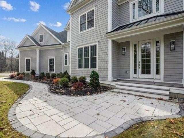 house with 4 bedroom, Hopkinton MA DLS102632522