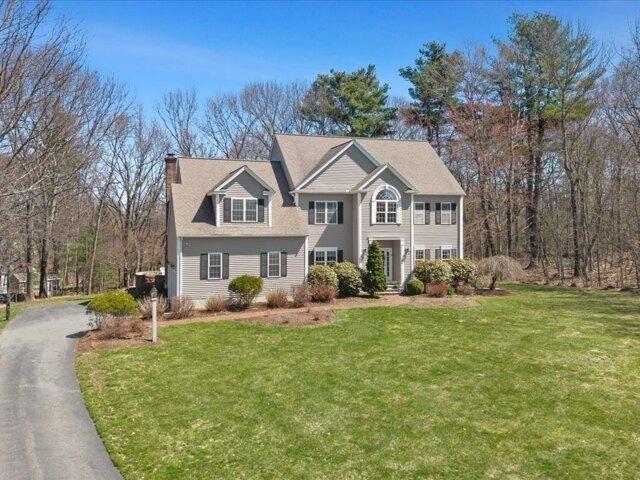 house with 4 bedroom, Hopkinton MA DLS102709383