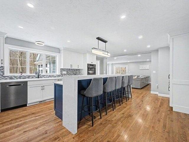 house with 4 bedroom, Hopkinton MA DLS103099983