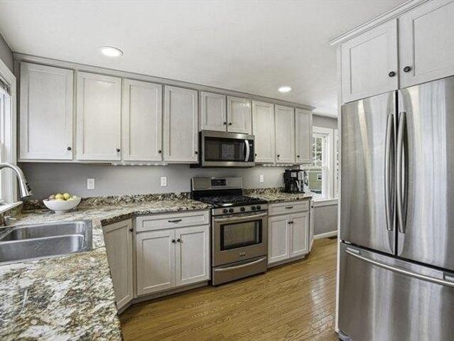 house with 4 bedroom, Hopkinton MA DS103124749