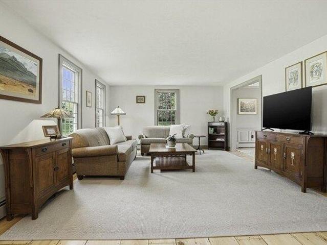 house with 4 bedroom, Hopkinton MA ES103496323