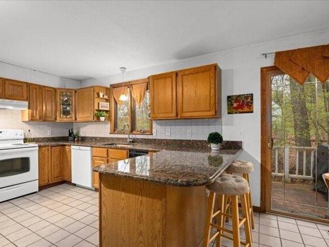house with 4 bedroom, Hopkinton MA ES103073548