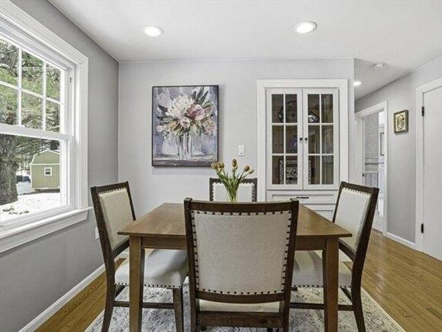 house with 4 bedroom, Hopkinton MA ES103124749