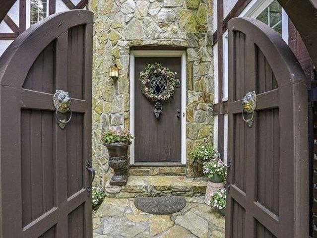 house with 4 bedroom, Hopkinton MA ES104787733
