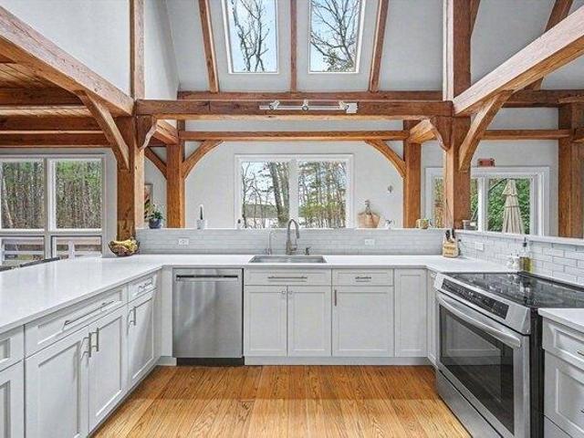 house with 4 bedroom, Hopkinton MA ES104835792