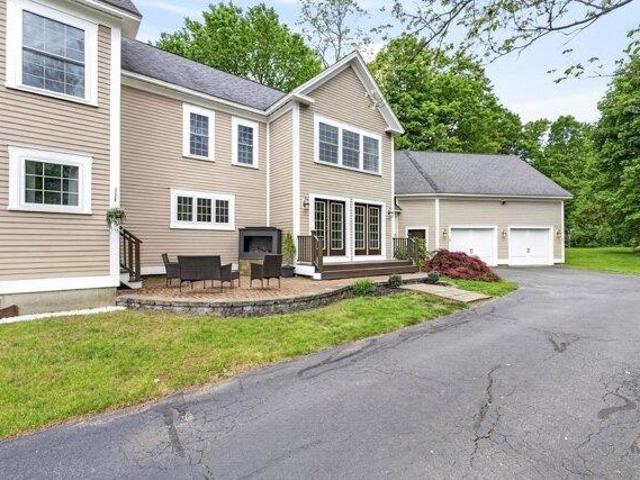 house with 4 bedroom, Hopkinton NH DLS103037305
