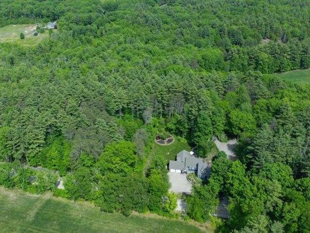 house with 4 bedroom, Hopkinton NH ES104809369