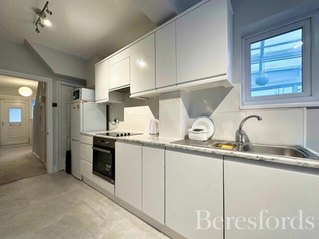 House With 4 Bedroom Hornchurch Greater London DS85625841