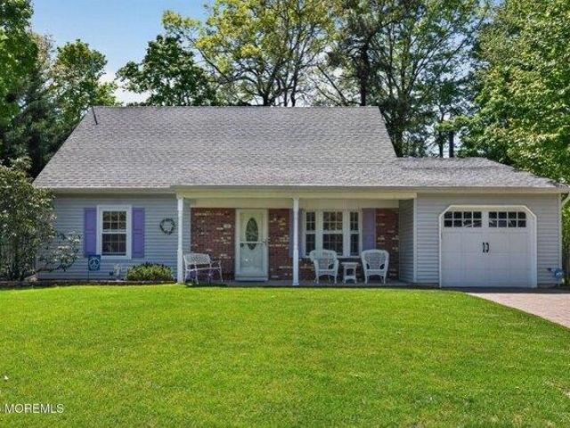 house with 4 bedroom, Howell NJ DLS102726467