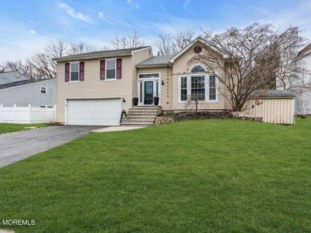house with 4 bedroom, Howell NJ DLS102728010