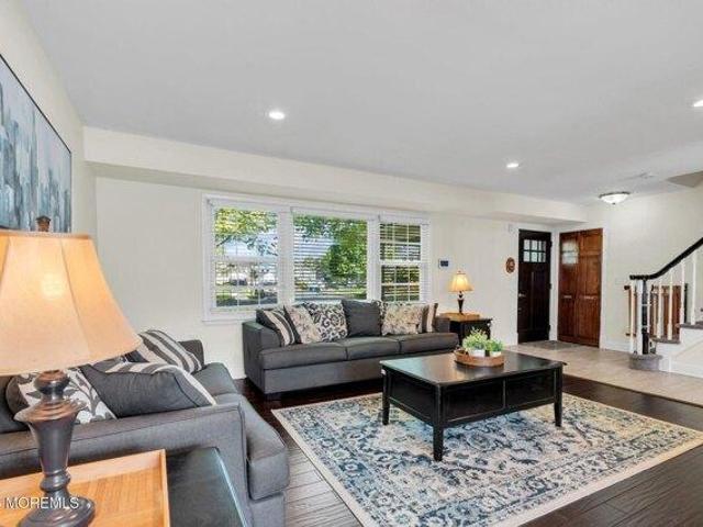 house with 4 bedroom, Howell NJ DS102529078