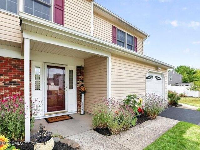 house with 4 bedroom, Howell NJ ES104604991