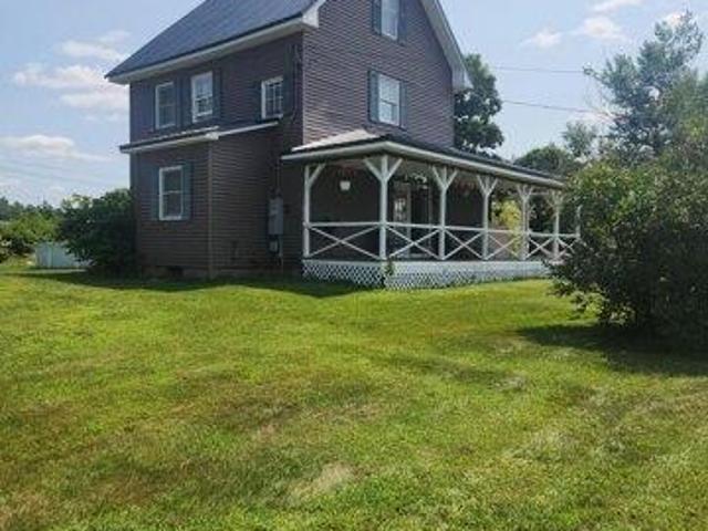 house with 4 bedroom, Howland ME ES103126105