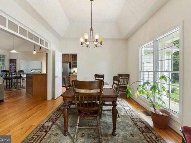 house with 4 bedroom, Huntingtown MD ES104906210