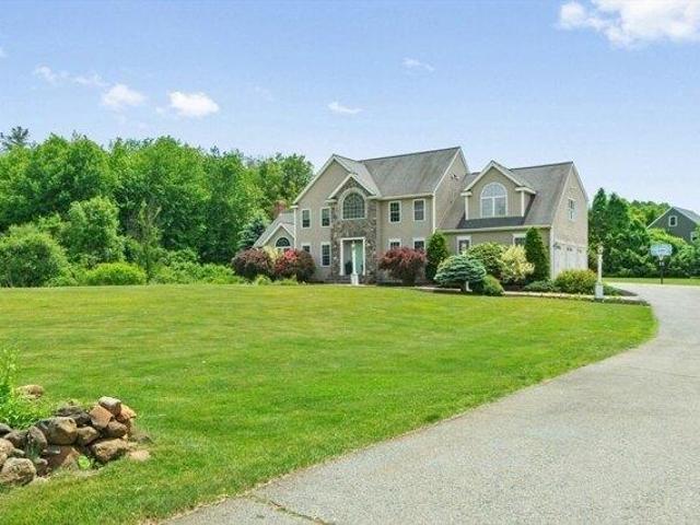 house with 4 bedroom, Hudson MA DS103220032