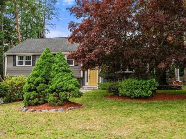 house with 4 bedroom, Hudson MA DS104114720