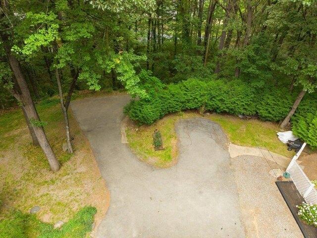 house with 4 bedroom, Hudson MA ES105061311