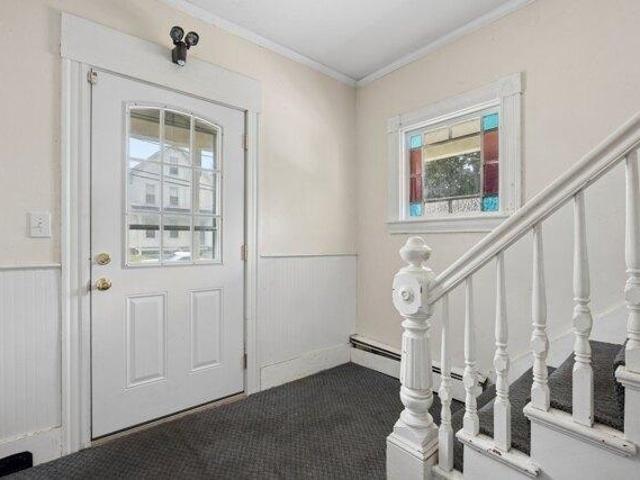 house with 4 bedroom, Hudson MA ES105080504