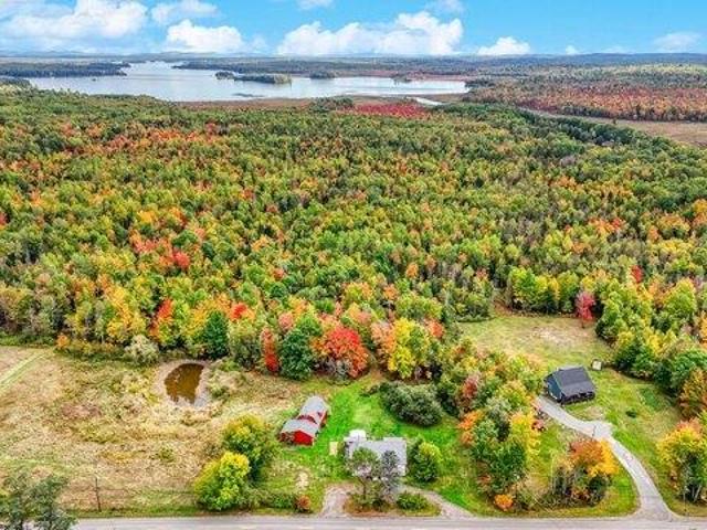 house with 4 bedroom, Hudson ME ES105143135