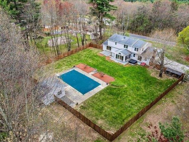 house with 4 bedroom, Hudson NH DLS102478215